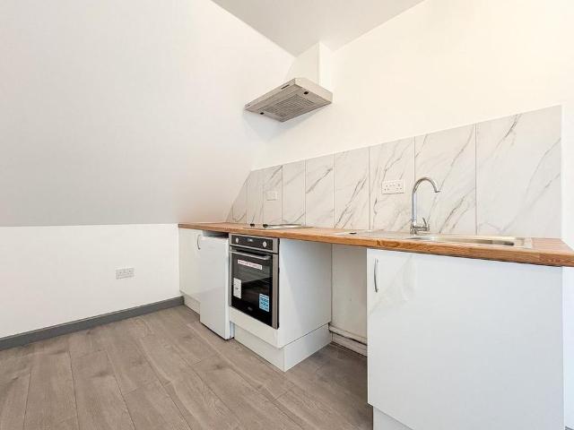 Studio to rent