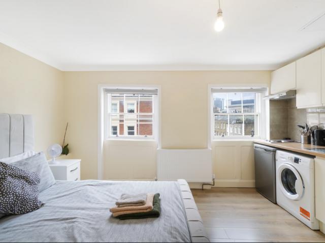 Studio to rent