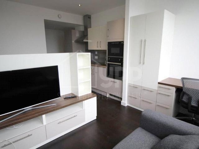 Studio to rent