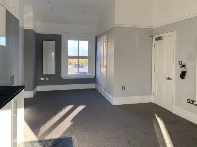Studio to rent