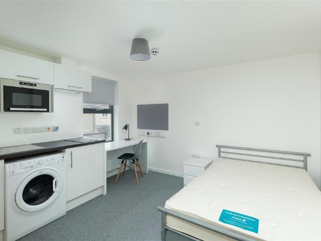 Studio to rent
