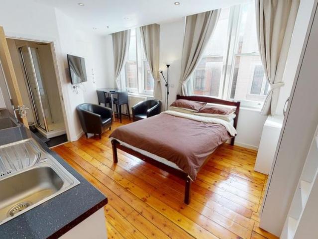 Studio to rent