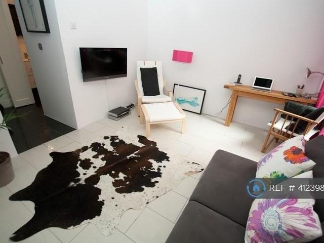 Studio to rent