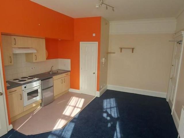 Studio to rent