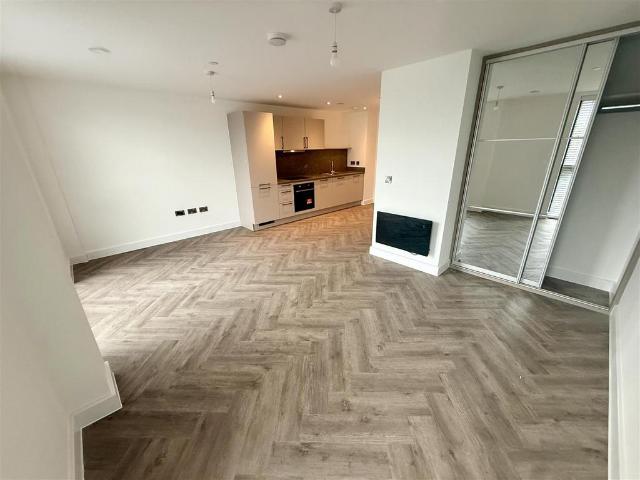 Studio to rent