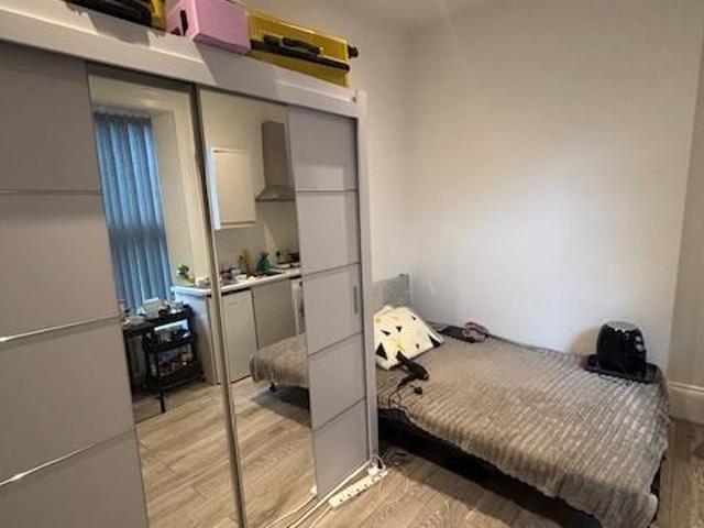 Studio to rent