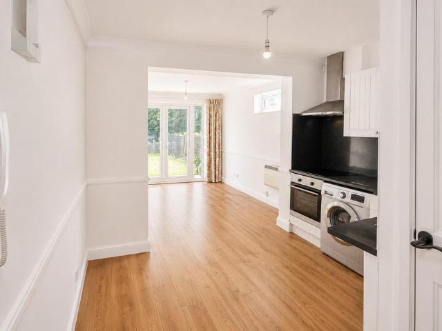 Studio to rent