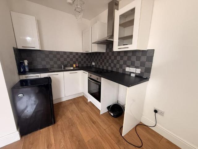 Studio to rent