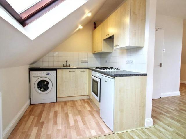 Studio to rent