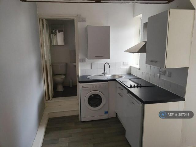 Studio to rent