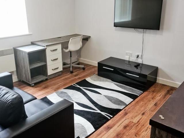 Studio to rent