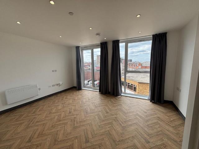Studio to rent