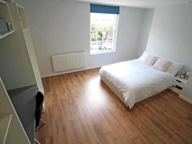 Studio to rent