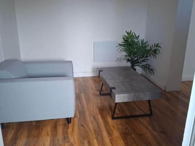 Studio to rent