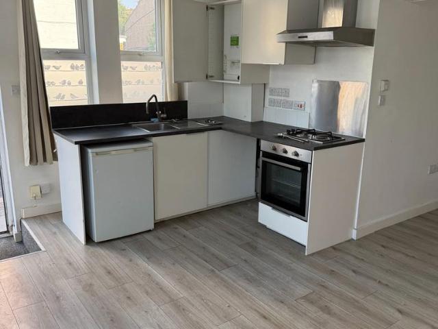 Studio to rent
