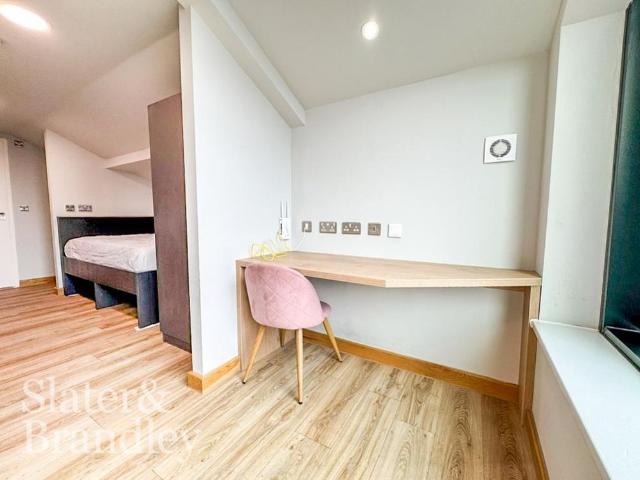 Studio to rent