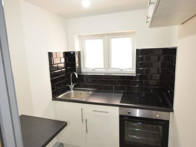 Studio to rent