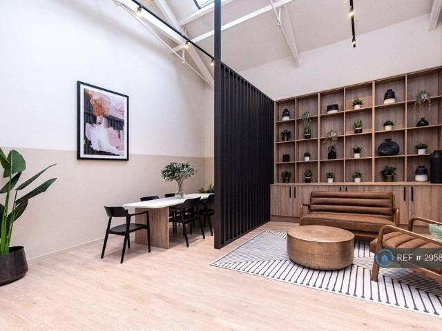 Studio to rent