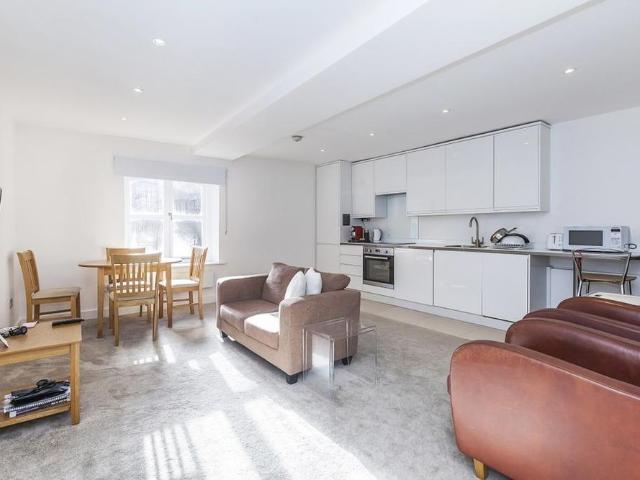 Studio to rent