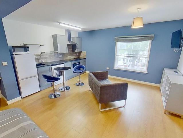 Studio to rent