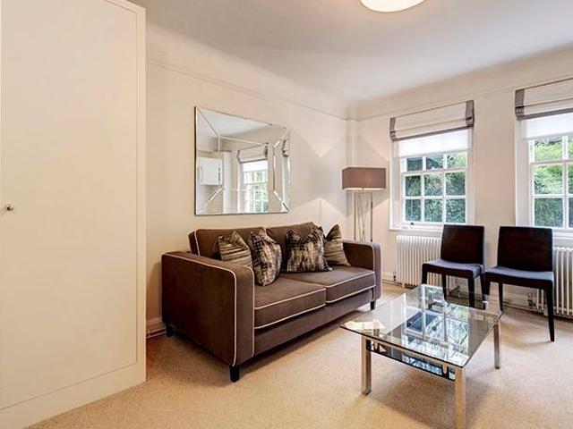 Studio to rent