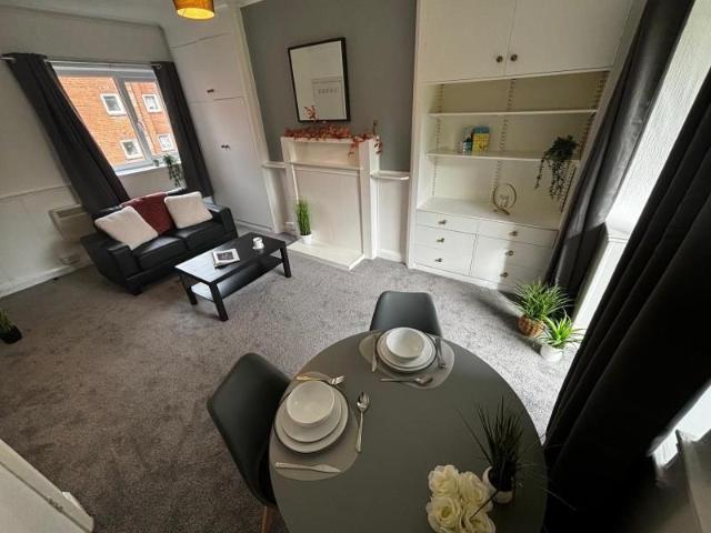 Studio to rent