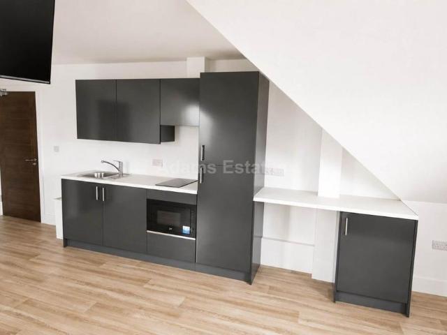 Studio to rent