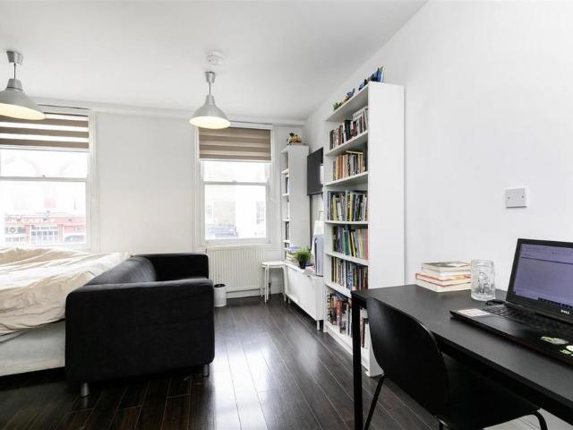 Studio to rent
