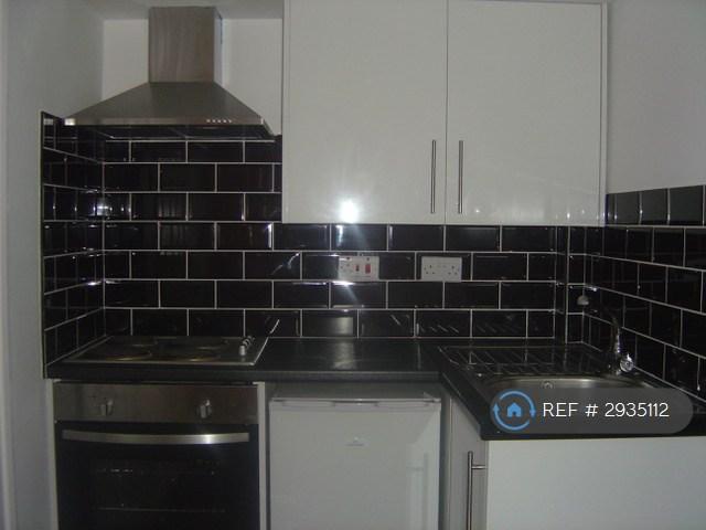 Studio to rent