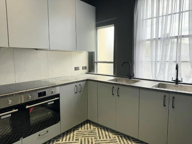 Studio to rent