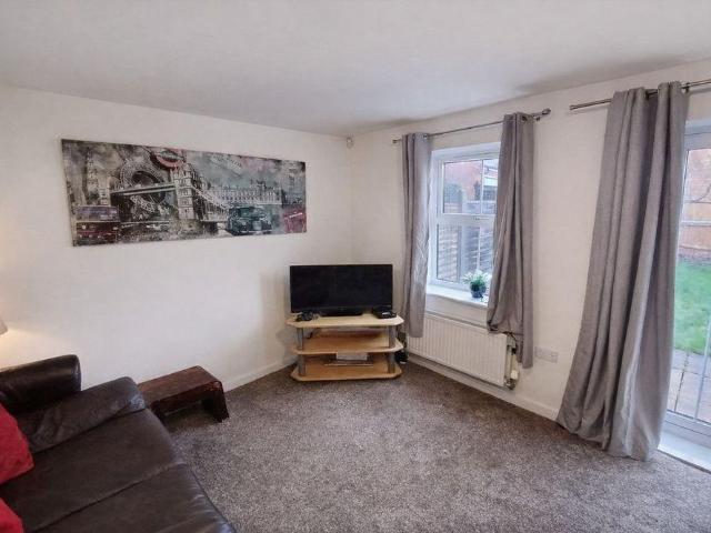 Studio to rent