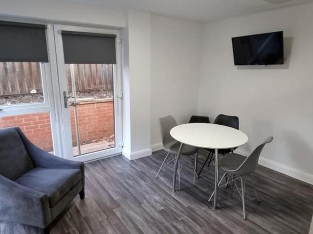 Studio to rent