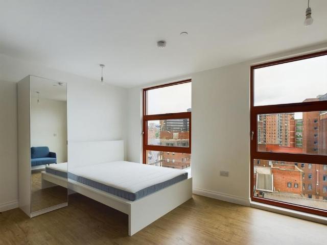 Studio to rent