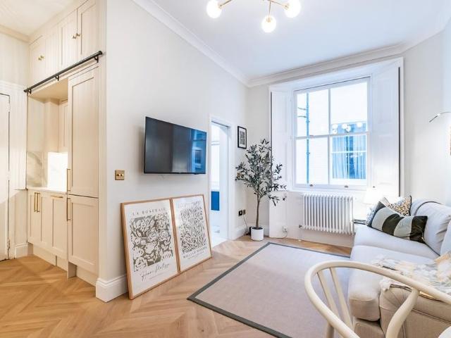 Studio to rent