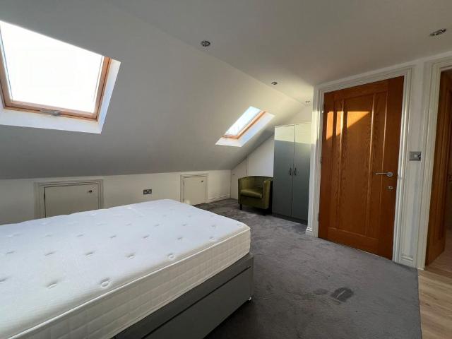 Studio to rent