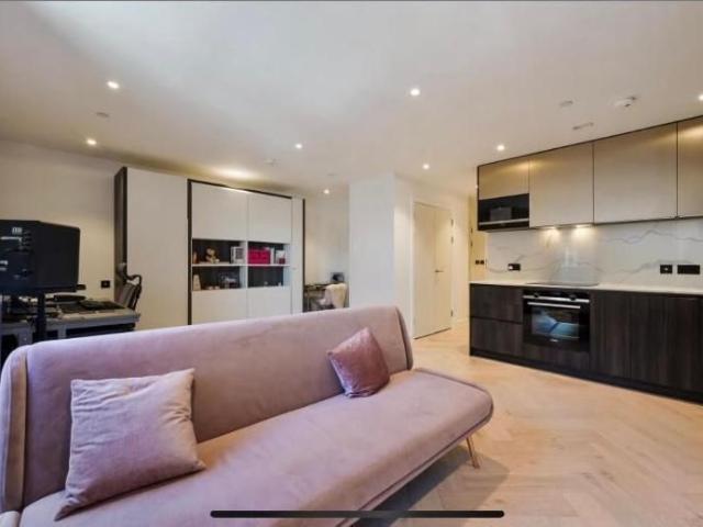 Studio to rent