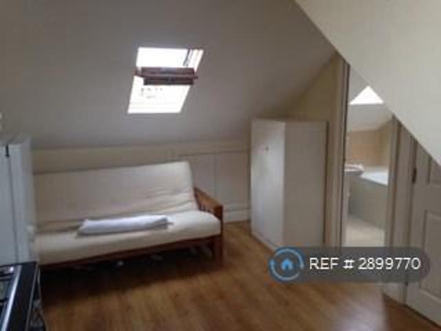 Studio to rent