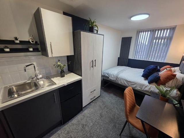Studio to rent