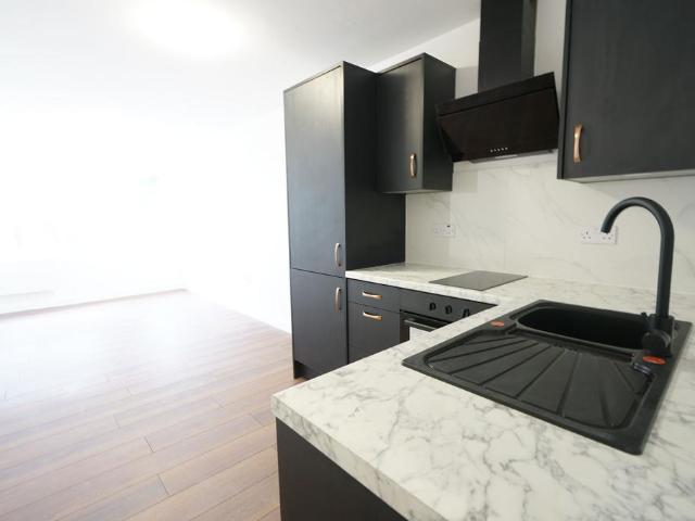 Studio to rent