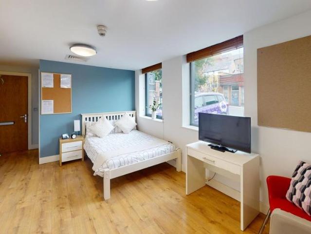 Studio to rent