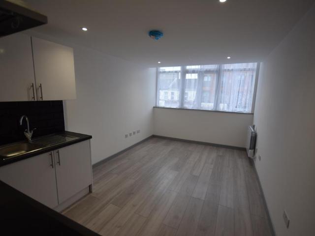 Studio to rent