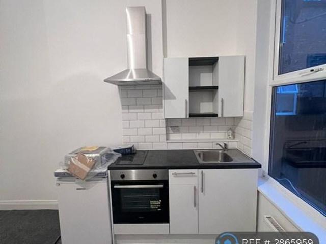 Studio to rent