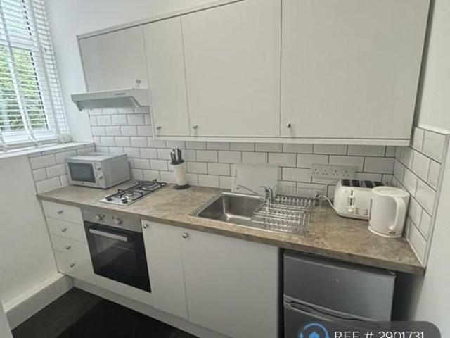 Studio to rent