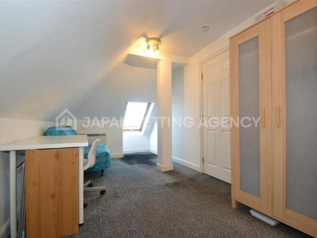 Studio to rent