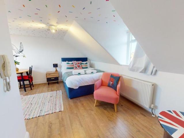 Studio to rent