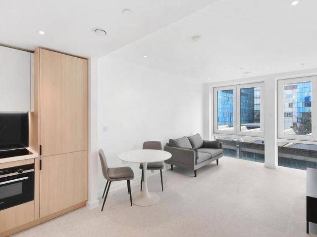 Studio to rent