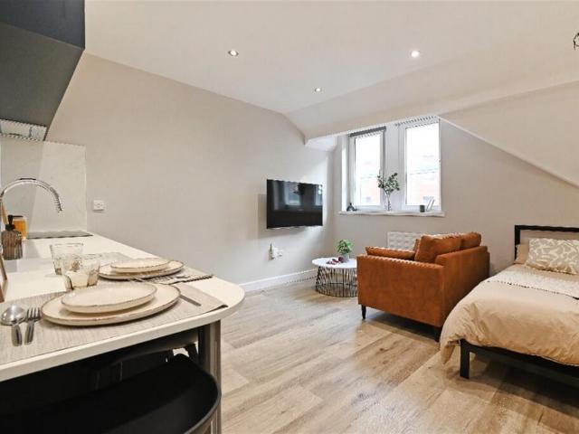 Studio to rent