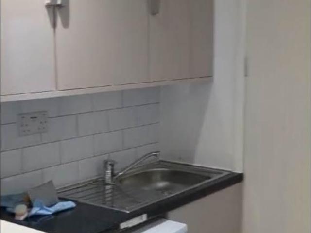 Studio to rent