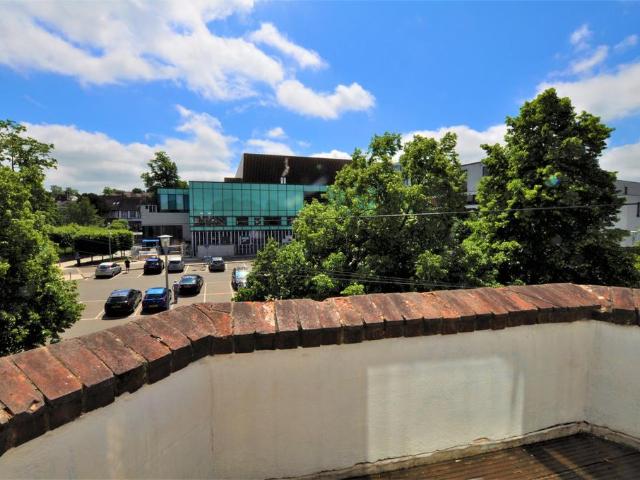 Studio to rent