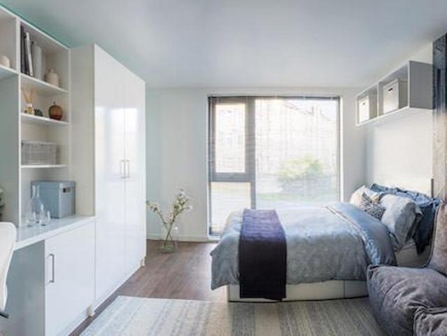 Studio to rent